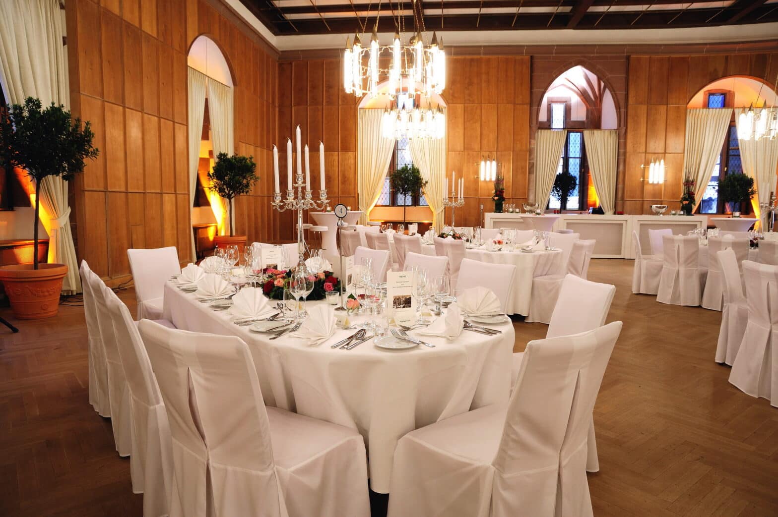 Experience the - Heidelberger Schloss Restaurants & Events castle