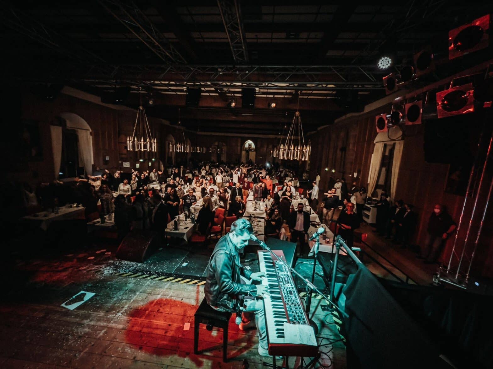 The Music of Queen mit Valentin L. Findling | Silvester 31.12.2025 - HDSRE